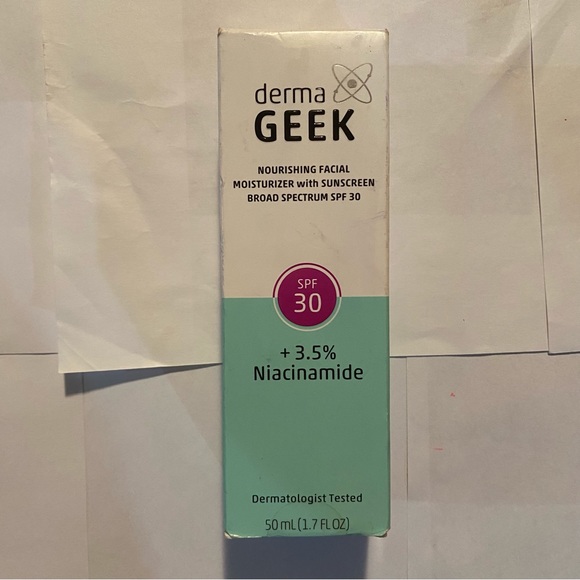 Derma Geek | Skincare | Derma Geek Nourishing Facial Moisturizer With ...